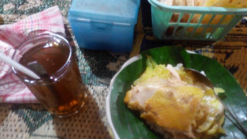Nasi Liwet Yu Sani - Jalan Veteran, Surakarta