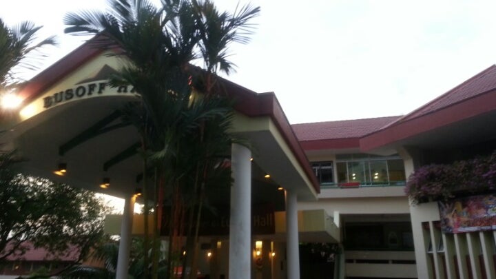 NUS Eusoff Hall - 10 Kent Ridge Drive, Singapore