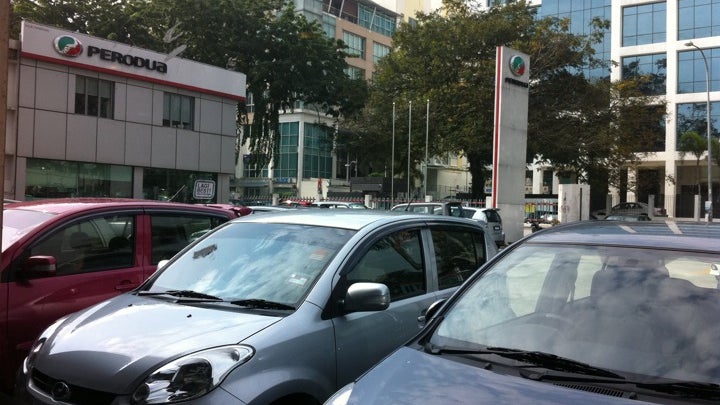 Perodua Service Center - 16, Jalan 19/1, Petaling Jaya