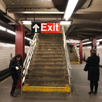 MTA Subway - 57th St (F) - Metro Station in New York