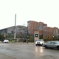 UIC Forum - University Village - Little Italy - 725 W Roosevelt Rd