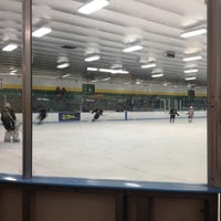 Louis Astorino Ice Arena - Skating Rink in Hamden