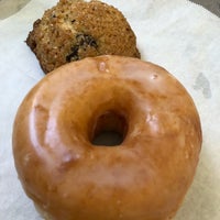 Monuts Donuts - Café in Durham