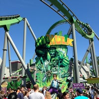 The Incredible Hulk Coaster - Theme Park Ride / Attraction in Orlando