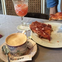 Café Tertulia - 54 tips