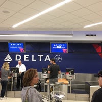 Delta Air Lines Ticket Counter - Fort Lauderdale, FL