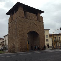 Piazzale di Porta Al Prato - Plaza in Firenze