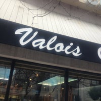 Valois - Breakfast Spot in Chicago
