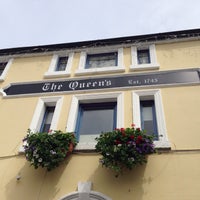The Queens - Pub in Dalkey