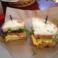 Nohea Cafe - Near West Side - 12 tips from 351 visitors