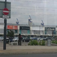Gallions Reach Shopping Park - Shopping Plaza in Beckton