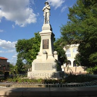 Bentonville Square - Plaza in Bentonville