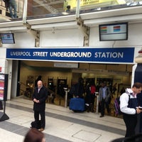 Liverpool Street London Underground Station - Metro Station in Bishopsgate