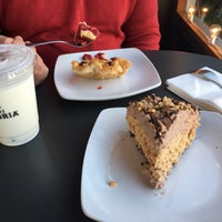 A La Mode Pies - Phinney Ridge - 5821 Phinney Ave N