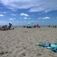 Strand Dishoek - 3 tips from 619 visitors