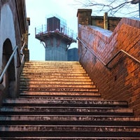 Plaistow London Underground Station - Metro Station in Newham