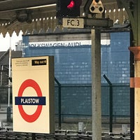 Plaistow London Underground Station - Metro Station in West Ham