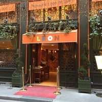 Léon de Lyon - French Restaurant in Terreaux - Bât d'Argent