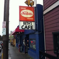 Beth's Café - Phinney Ridge - 7311 Aurora Ave N