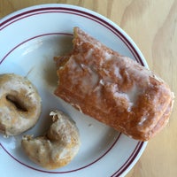 Mighty-O Donuts - Ballard - Seattle, WA