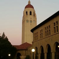 Hoover Tower - Monument / Landmark in Stanford
