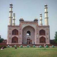Tomb of Akbar the Great - Beside Sikandra