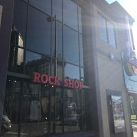 Hard Rock Cafe Anchorage - Downtown Anchorage - 415 E St
