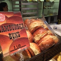 Liliha Bakery - Kalihi - Palama - 580 N Nimitz Hwy