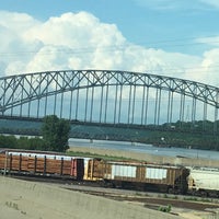 Iowa/Wisconsin State Line - Border Crossing