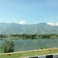 Nigeen Lake - Nigeen