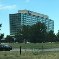 Ford Motor Company World Headquarters - 8 tips