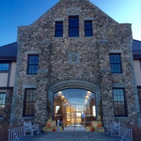 Duke Farms: The Farm Barn - Farm