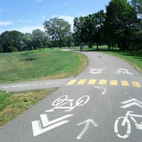 Parc Maisonneuve - Park in Rosemont-La Petite-Patrie