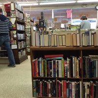 Reader's Corner - Used Bookstore