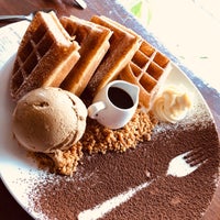 Fluffed Cafe & Dessert Bar - Taman Paramount - Petaling Jaya, Selangor