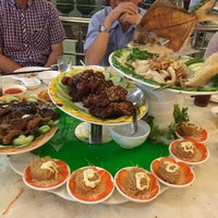 Pusing Public Seafood Restaurant 布先民众海鲜酒家 - Ipoh, Perak