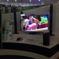 Max Distelsa - Electronics Store