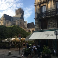 Chez Julien - Hôtel-de-Ville - 44 tips from 1033 visitors