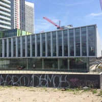 Toronto Public Library (Fort York Branch) - Downtown Toronto - 6 tips