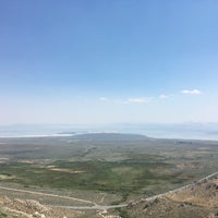 Mono Lake Viewpoint - Scenic Lookout