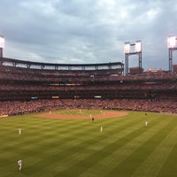 Busch Stadium Coca-cola Scoreboard Patio - Baseball Field in Saint Louis
