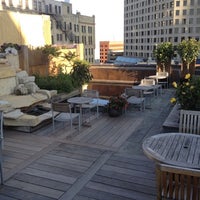 Zen On 7 Rooftop Bar - Juneau Town - 411 E Mason St Fl 7