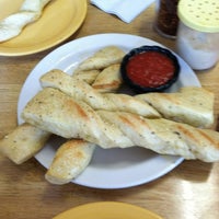 Brick Road Pizza Co. - Pizza Place in East Hills