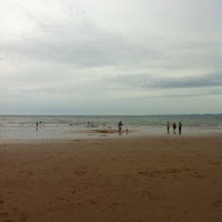 Sandy Bay Beach - Exmouth, Devon