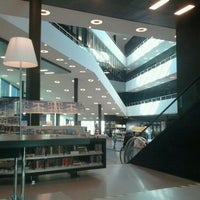 De Nieuwe Bibliotheek - Centrum Almere Stad - 20 tips from 686 visitors