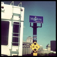 Missouri / Illinois State Line - Border Crossing in East St Louis