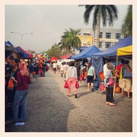 Pasar Malam TTDI - Jalan Tun Mohd Fuad 3