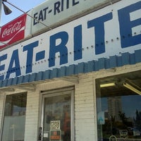 Eat-Rite Diner - 29 tips