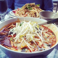 Soupebol - Asian Restaurant in Montreal