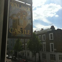 The Walmer Castle - Pub in Bayswater